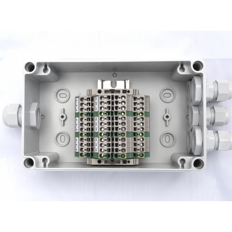Boîte de jonction sur mesure 230 V